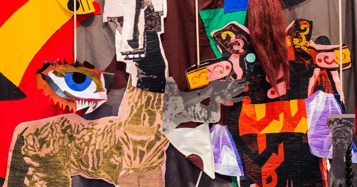 Radical Textiles | GALLERY SALLY DAN-CUTHBERT